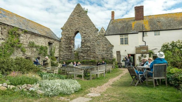 Visit Somerset, A Circular Walk around Kilve - The Outdoor Guide